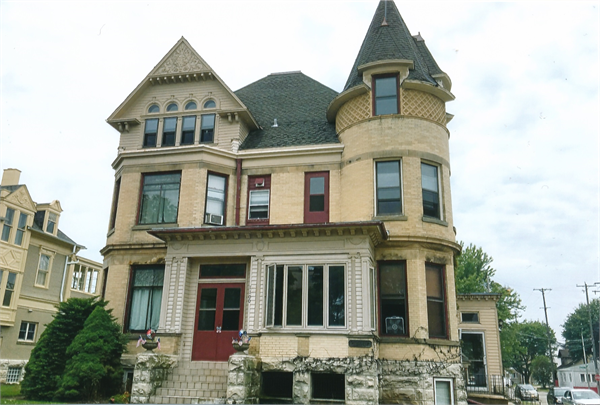 1100 MAIN ST | Property Record | Wisconsin Historical Society