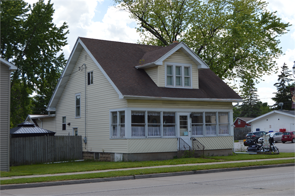 304 E MAIN ST | Property Record | Wisconsin Historical Society