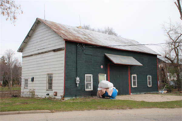203 E BELOIT ST, N SIDE OF BELOIT, AT INTERSECTION WITH SPRING ST ...