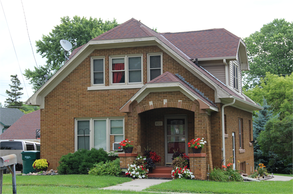 409 Milwaukee Street | Property Record | Wisconsin Historical Society