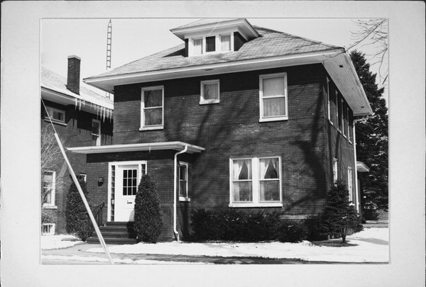 512 DIVISION ST | Property Record | Wisconsin Historical Society