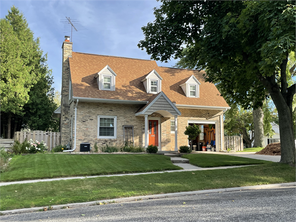 815 Hawthorne Ter | Property Record | Wisconsin Historical Society