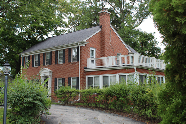 920 E Calumet Rd | Property Record | Wisconsin Historical Society