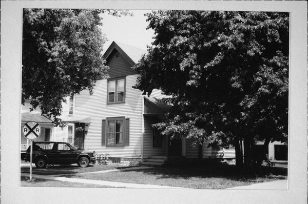 520 N MORRISON ST | Property Record | Wisconsin Historical Society