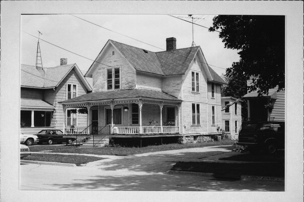 524-524 1/2 N MORRISON ST | Property Record | Wisconsin Historical Society