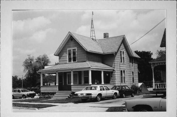 530-530 1/2 N MORRISON ST | Property Record | Wisconsin Historical Society