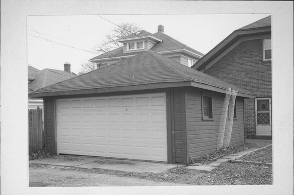 2100 SLAUSON AVE | Property Record | Wisconsin Historical Society