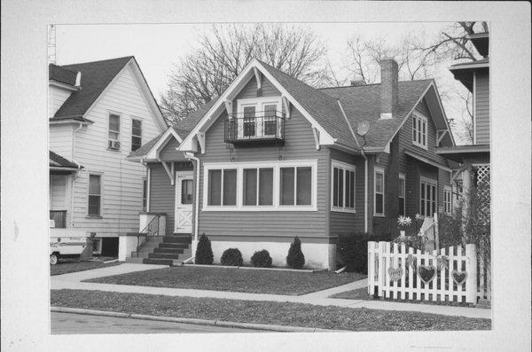 2106 SLAUSON AVE | Property Record | Wisconsin Historical Society