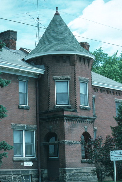 101 E 5TH ST | Property Record | Wisconsin Historical Society