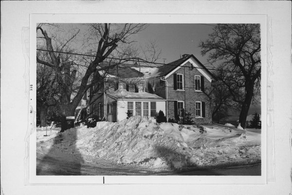11122 W APPLETON | Property Record | Wisconsin Historical Society