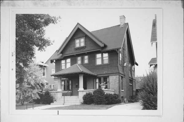3028 N HACKETT AVE | Property Record | Wisconsin Historical Society