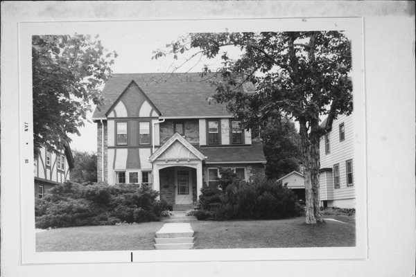 3332 N HACKETT AVE | Property Record | Wisconsin Historical Society