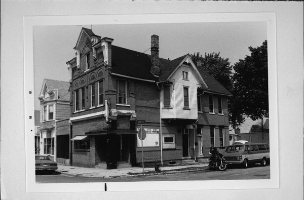 2378 S HOWELL AVE | Property Record | Wisconsin Historical Society