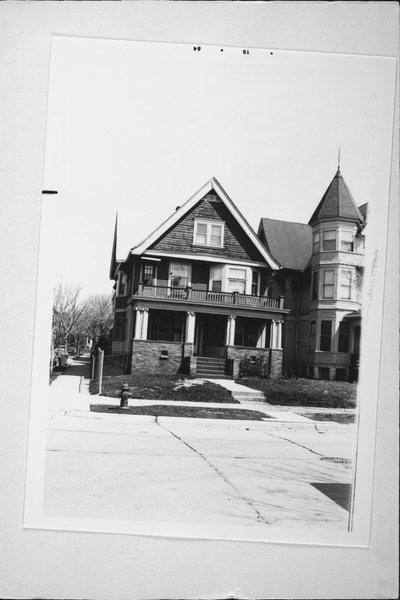 2732-2734 W KILBOURN AVE | Property Record | Wisconsin Historical Society