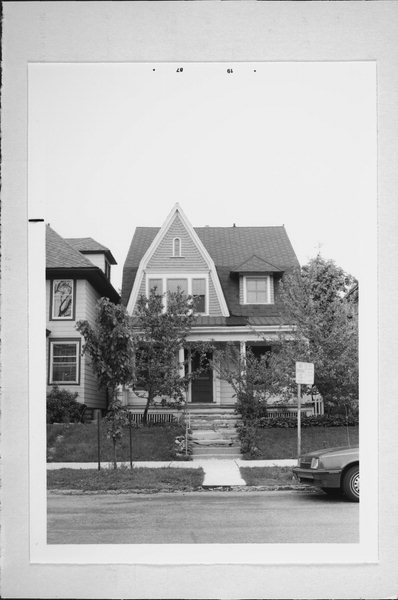 1968 N OAKLAND | Property Record | Wisconsin Historical Society