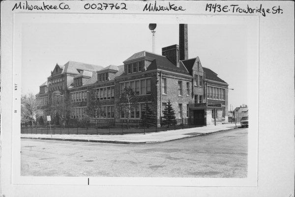 1943 E TROWBRIDGE ST | Property Record | Wisconsin Historical Society