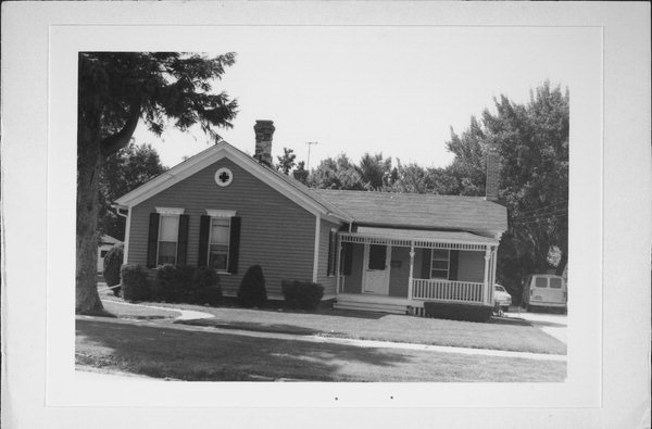 627 HAWTHORNE | Property Record | Wisconsin Historical Society