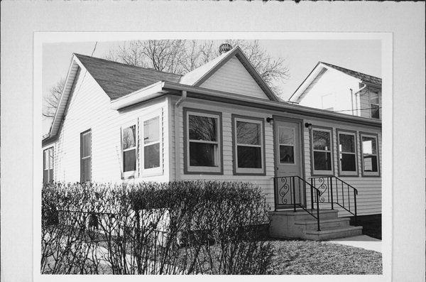 1014 11TH ST | Property Record | Wisconsin Historical Society