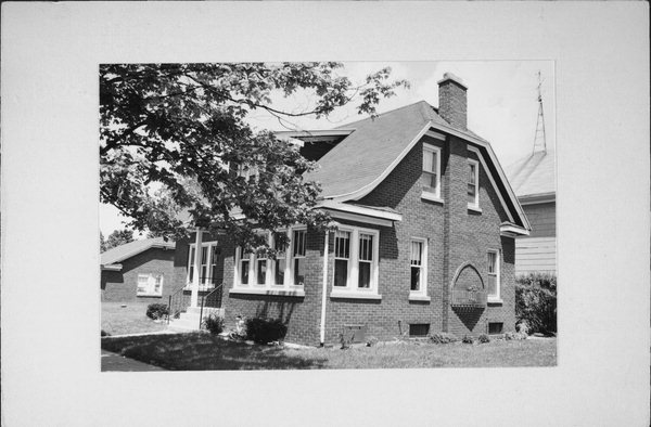 105 HACKETT ST | Property Record | Wisconsin Historical Society