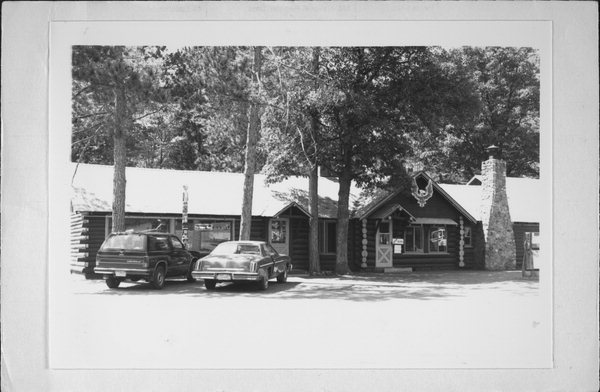 1021 Parkway Dr | Property Record | Wisconsin Historical Society