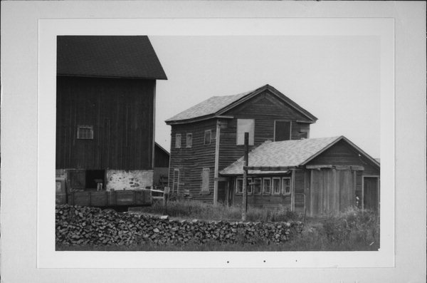 W 275 N 9101 LAKE FIVE RD | Property Record | Wisconsin Historical Society