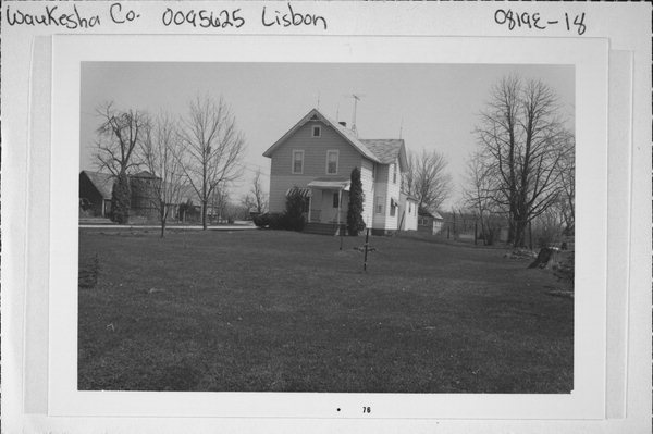 W274 N7410 LAKE FIVE ROAD, .7 MILE NORTH OF HIGHWAY 74, EAST SIDE ...