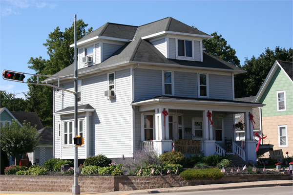 341 E SUMNER ST / STATE HIGHWAY 60 | Property Record | Wisconsin ...