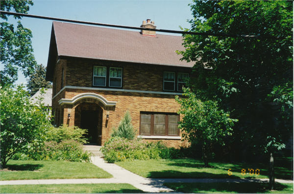 2138 CHADBOURNE AVE | Property Record | Wisconsin Historical Society