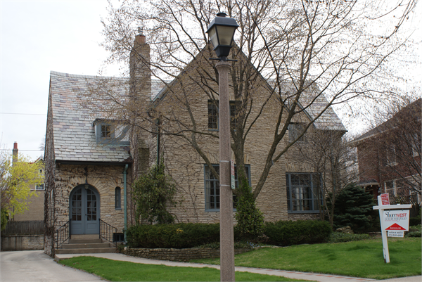 3520 N Hackett Ave | Property Record | Wisconsin Historical Society