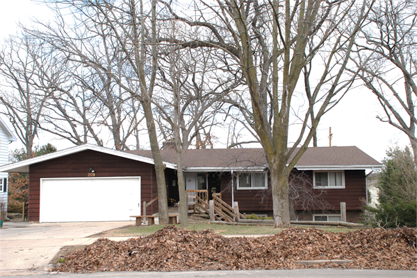 209 N WHITNEY WAY | Property Record | Wisconsin Historical Society