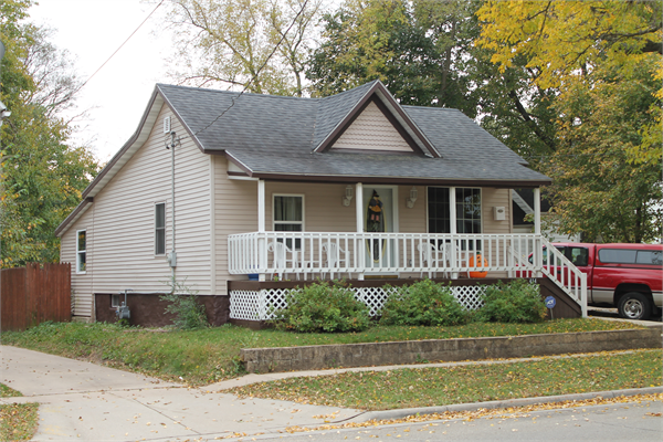 414 PORTLAND AVE | Property Record | Wisconsin Historical Society