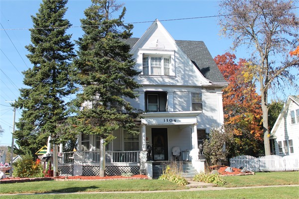 1104 BLUFF ST | Property Record | Wisconsin Historical Society