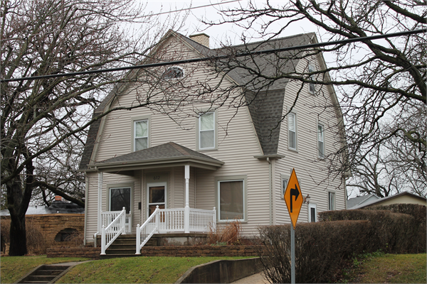 612 MILWAUKEE RD | Property Record | Wisconsin Historical Society