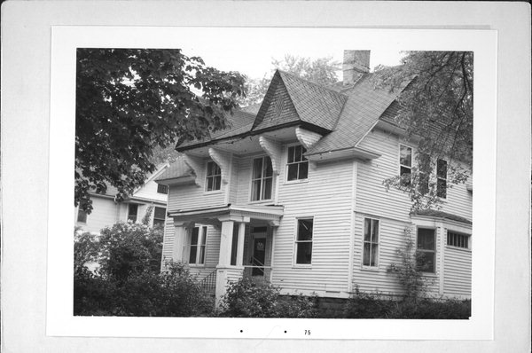 622 CHAPPLE AVE | Property Record | Wisconsin Historical Society