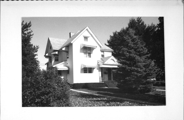 113 W HOWARD ST | Property Record | Wisconsin Historical Society