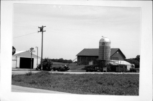 W7342 STATE HIGHWAY 16/60 | Property Record | Wisconsin Historical Society