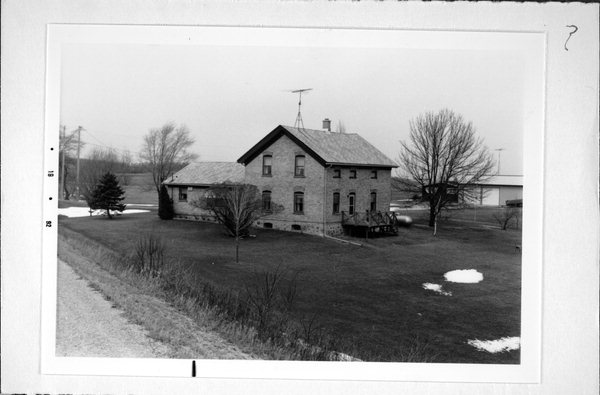 W1676 STATE HIGHWAY 33 | Property Record | Wisconsin Historical Society