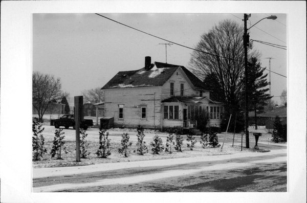 4403 WHITEFISH BAY RD | Property Record | Wisconsin Historical Society