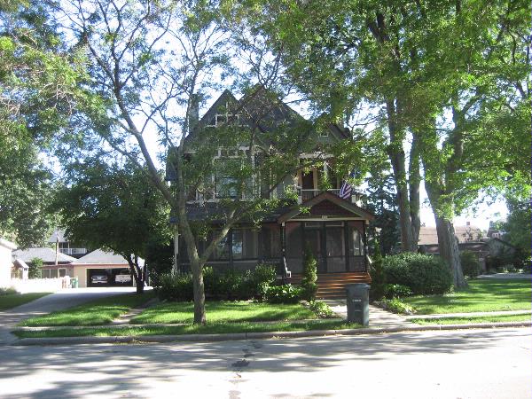 294 E DIVISION ST | Property Record | Wisconsin Historical Society