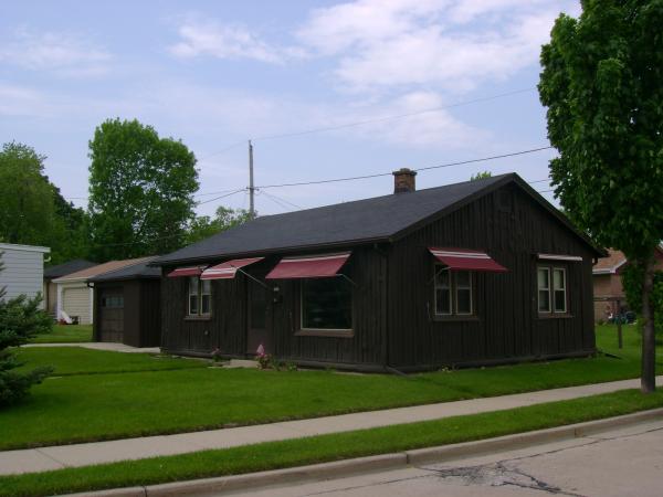 8500 W ARTHUR PL | Property Record | Wisconsin Historical Society