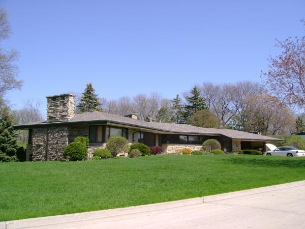 2880 S STRATTON DR | Property Record | Wisconsin Historical Society