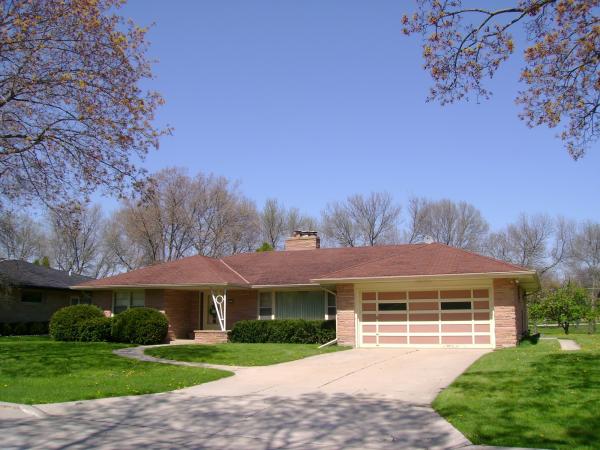 2942 S STRATTON DR | Property Record | Wisconsin Historical Society