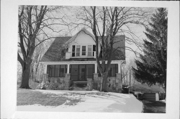124 MAIN ST | Property Record | Wisconsin Historical Society