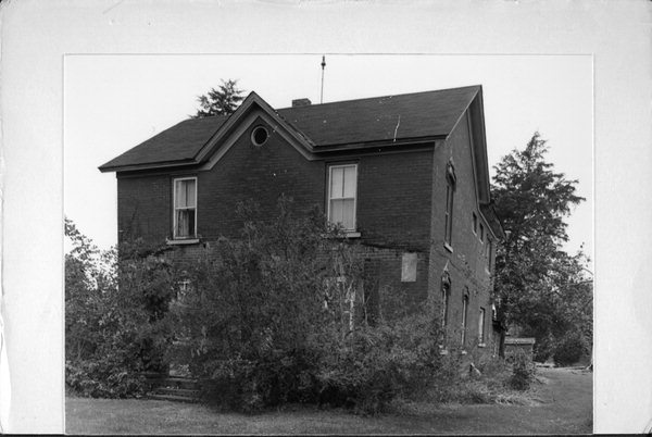 2524 S 32ND ST | Property Record | Wisconsin Historical Society