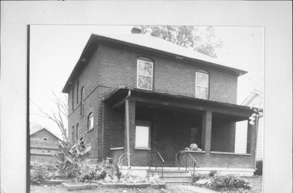 1413 FARNAM ST | Property Record | Wisconsin Historical Society
