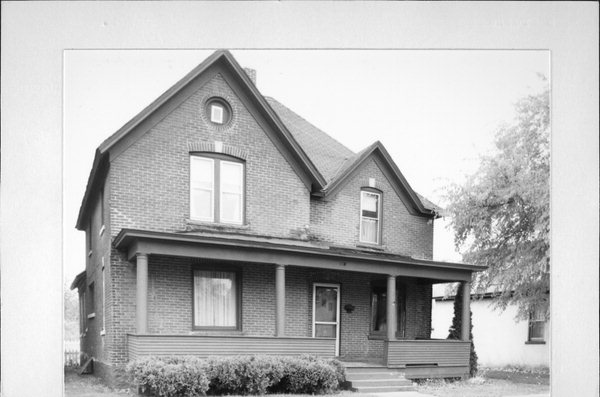 919 HOOD ST | Property Record | Wisconsin Historical Society