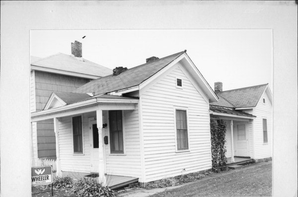927 HOOD ST | Property Record | Wisconsin Historical Society