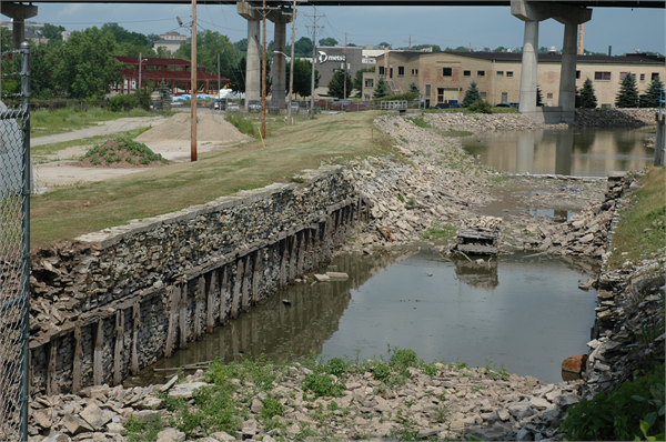FOX RIVER W OF SKYLINE BRIDGE | Property Record | Wisconsin Historical ...