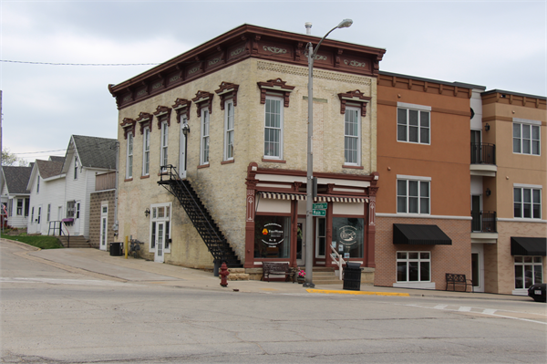 447 MAIN ST | Property Record | Wisconsin Historical Society
