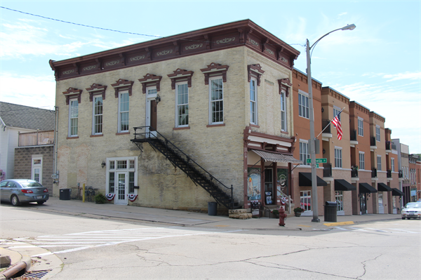 447 MAIN ST | Property Record | Wisconsin Historical Society